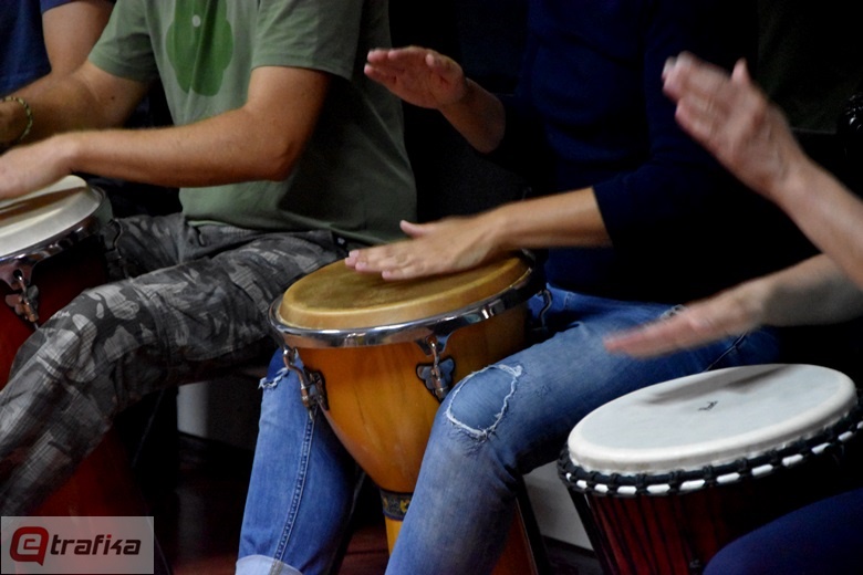 FOTO PRIČA Udaraljke koje odnose stres i neraspoloženje - eTrafika