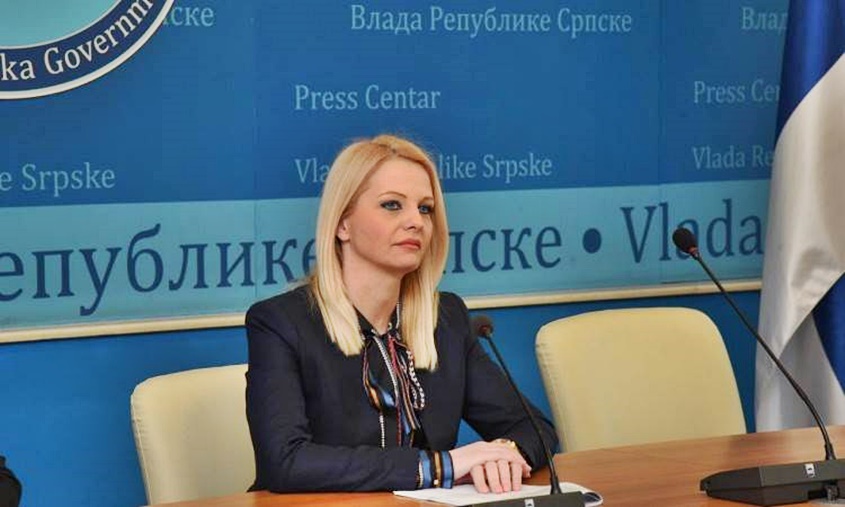 Uhljebljena još jedna „stranačka“ učiteljica? - eTrafika